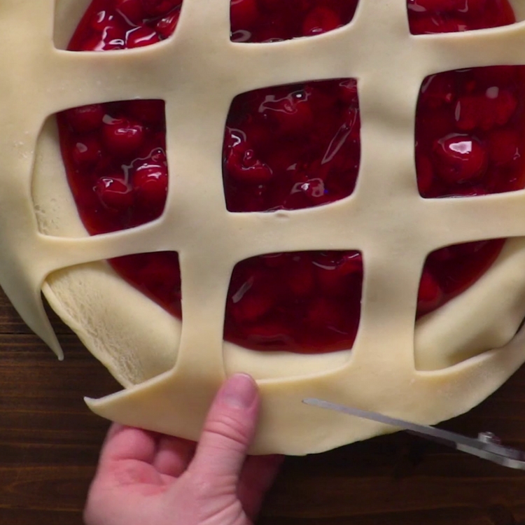 8 Fancy Pie Crusts That Are Super Simple to Create