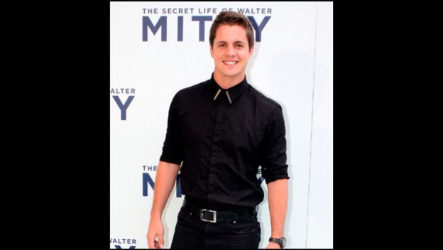 Actor, Dancer, And Singer Dies At 35