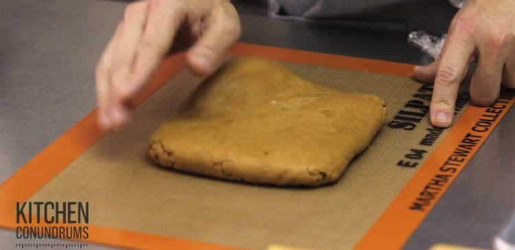The Right Way to Roll Out Your Cookie Dough