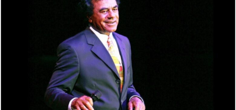 Legendary Singer Reveals He Is Retiring From Touring