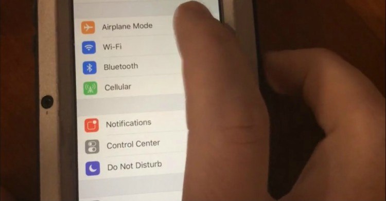 Create a Strong Cell Signal with this Unusual Hack